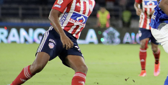 Lateral Fabián Viáfara a un paso de jugar en Santa Fe