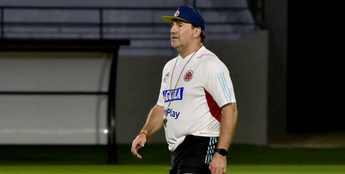 José Luis Chunga reemplazará a Vargas en la Selección Colombia