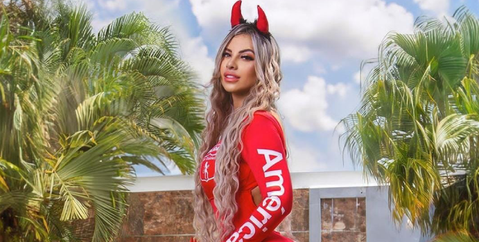 Alexa Narváez, la hincha del América tendencia en Halloween