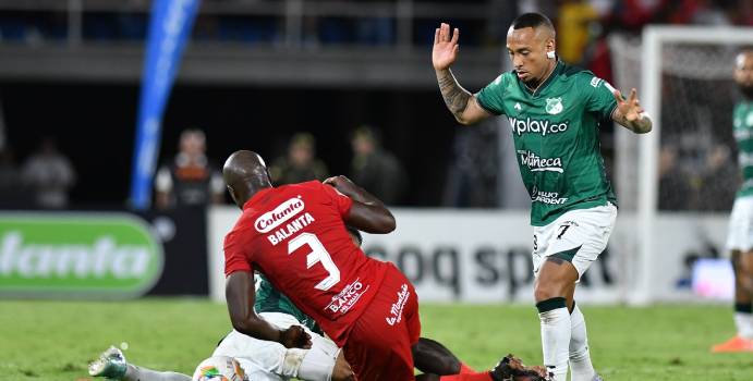 Jarlan Barrera podría jugar en el Medellín